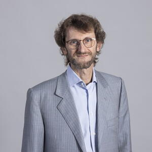 Economics & Public Policy research area - Business School